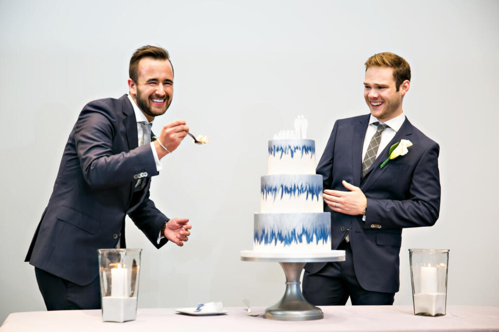6 Tips for Hosting a Post-Wedding Party For Your Loved Ones 🥇
